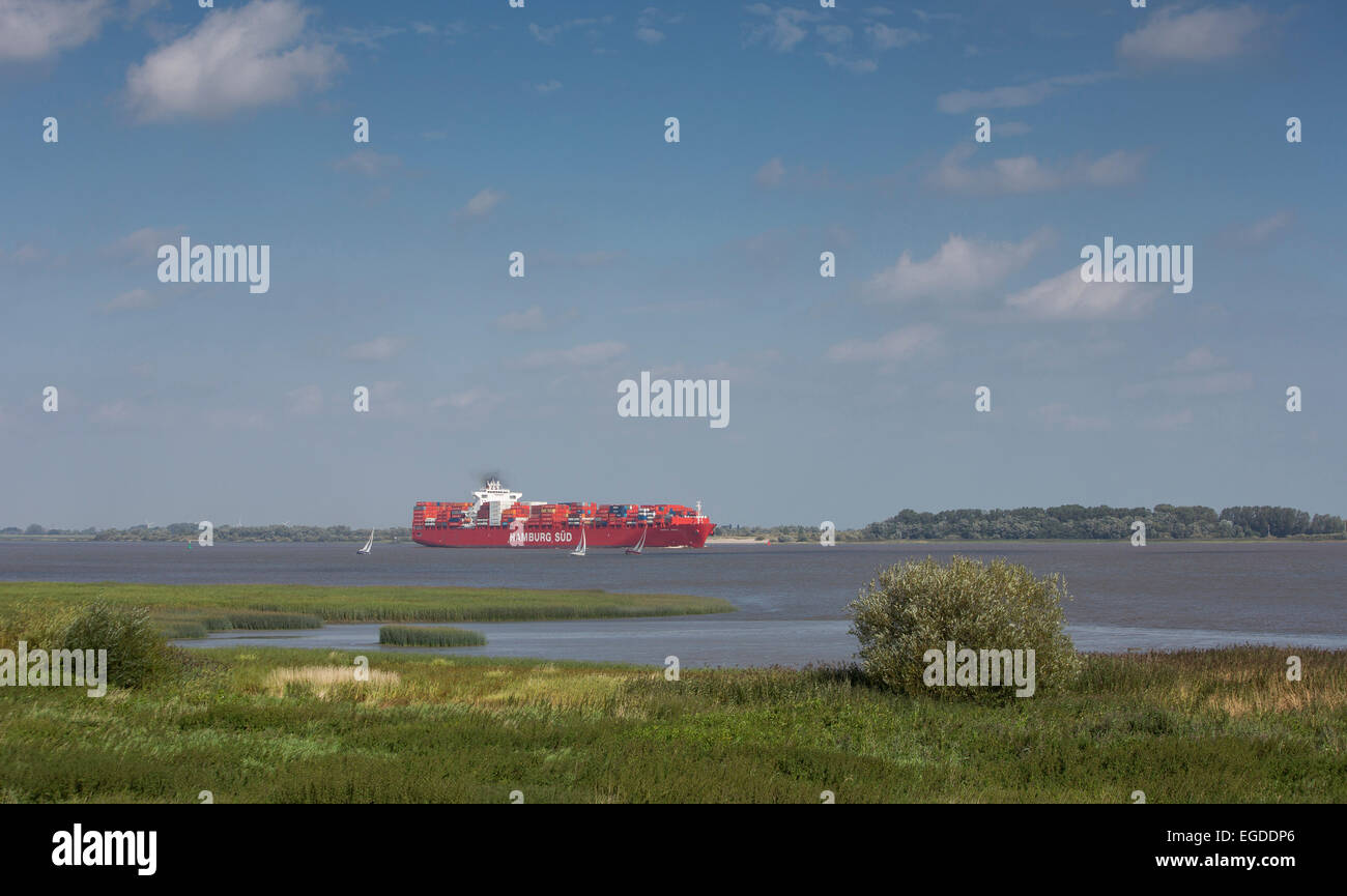 Container ship Santa Rosa from the shipping company Hamburg Sued on the ...