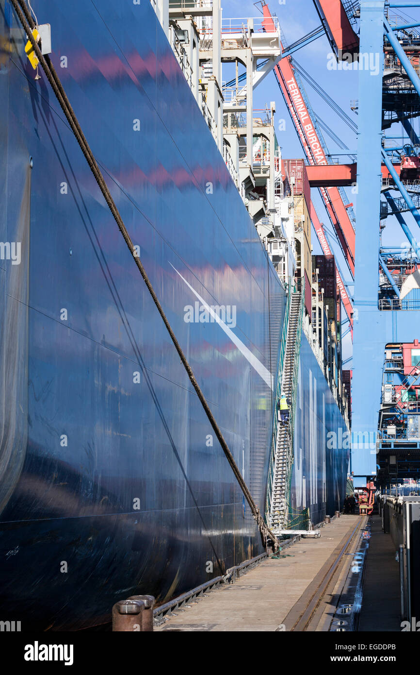 Terminal burchardkai in container hi-res stock photography and images ...