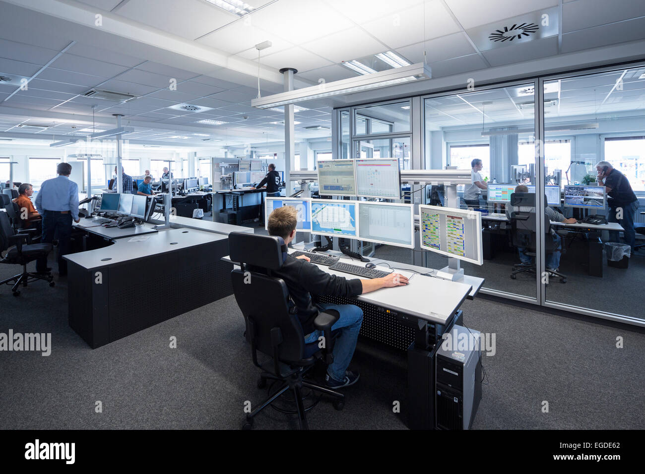 Logistics warehouse germany hi-res stock photography and images - Alamy