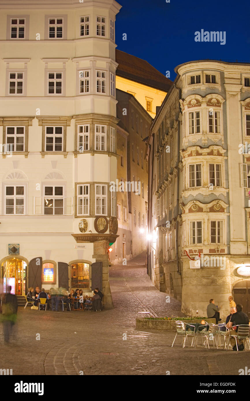 Linz architecture hi-res stock photography and images - Alamy