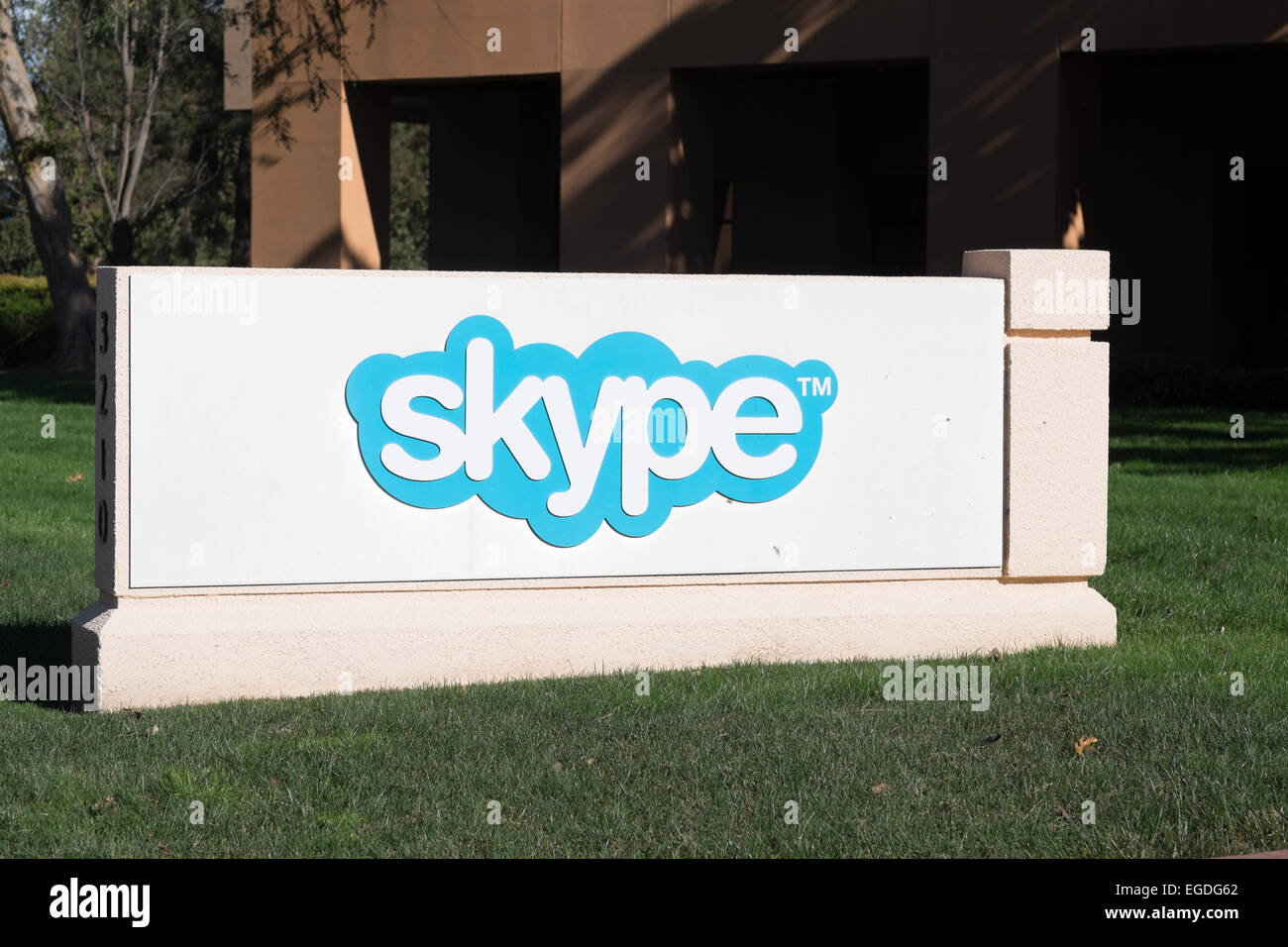 Skype headquarters in Silicon Valley. Palo Alto CA Stock Photo - Alamy