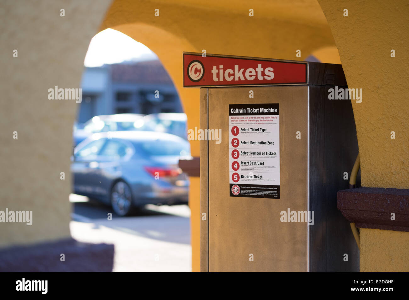 Ticket machine at the Caltrain station in downtown Burlingame ...