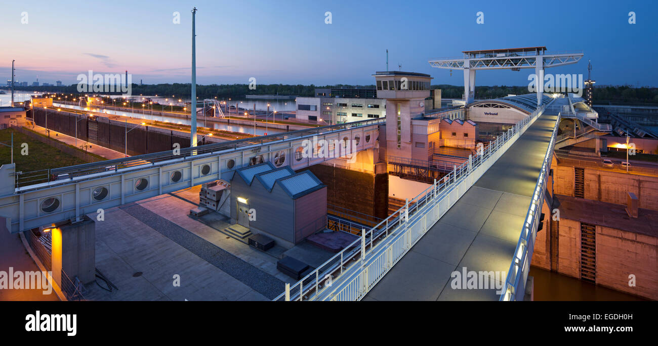 Freudenau power plant at night, District 2, Vienna, Austria Stock Photo ...