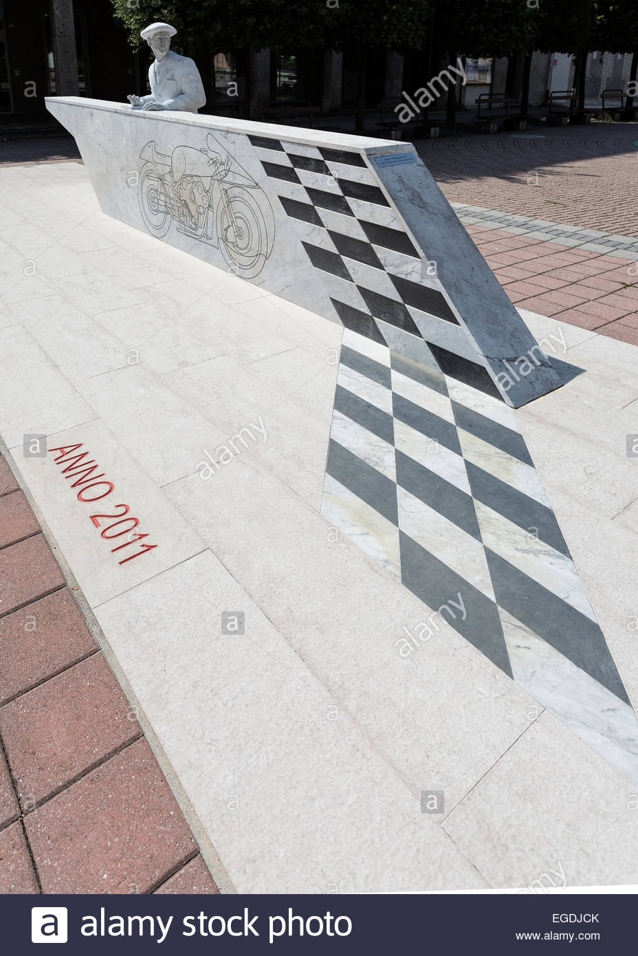 Guzzi lake como hi-res stock photography and images - Alamy