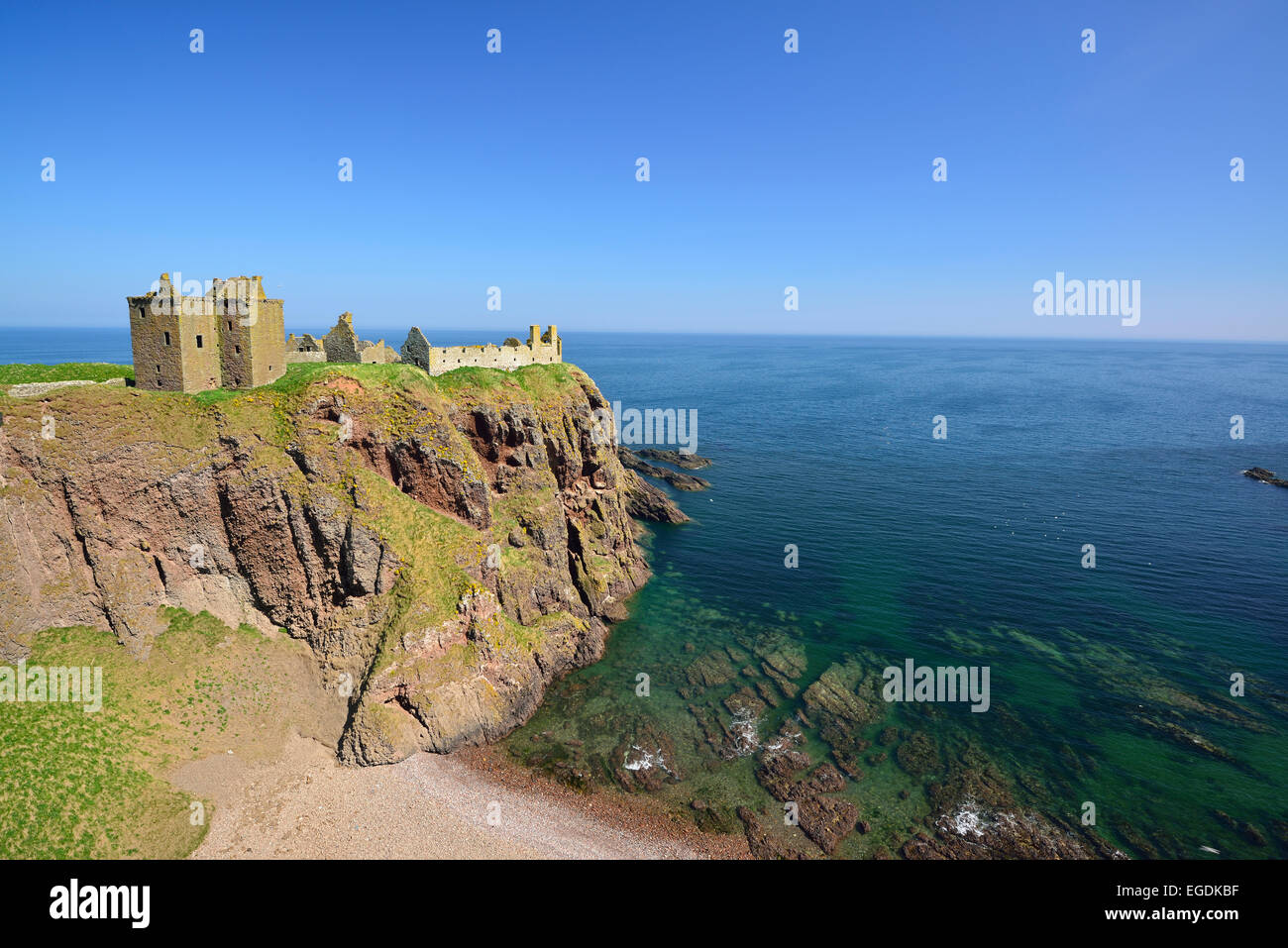 Sheer cliffs hi-res stock photography and images - Alamy