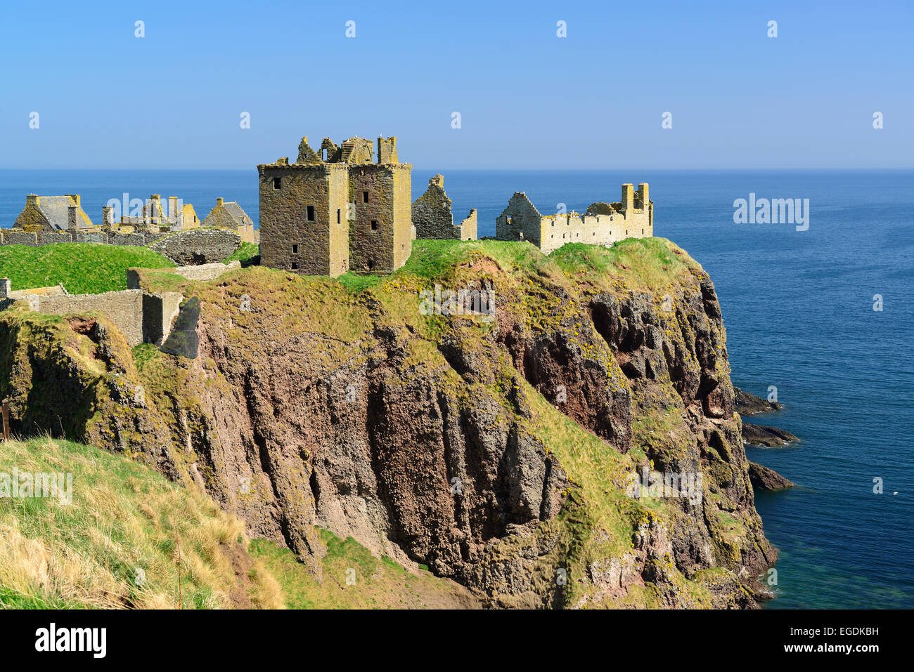 Sheer cliffs hi-res stock photography and images - Alamy