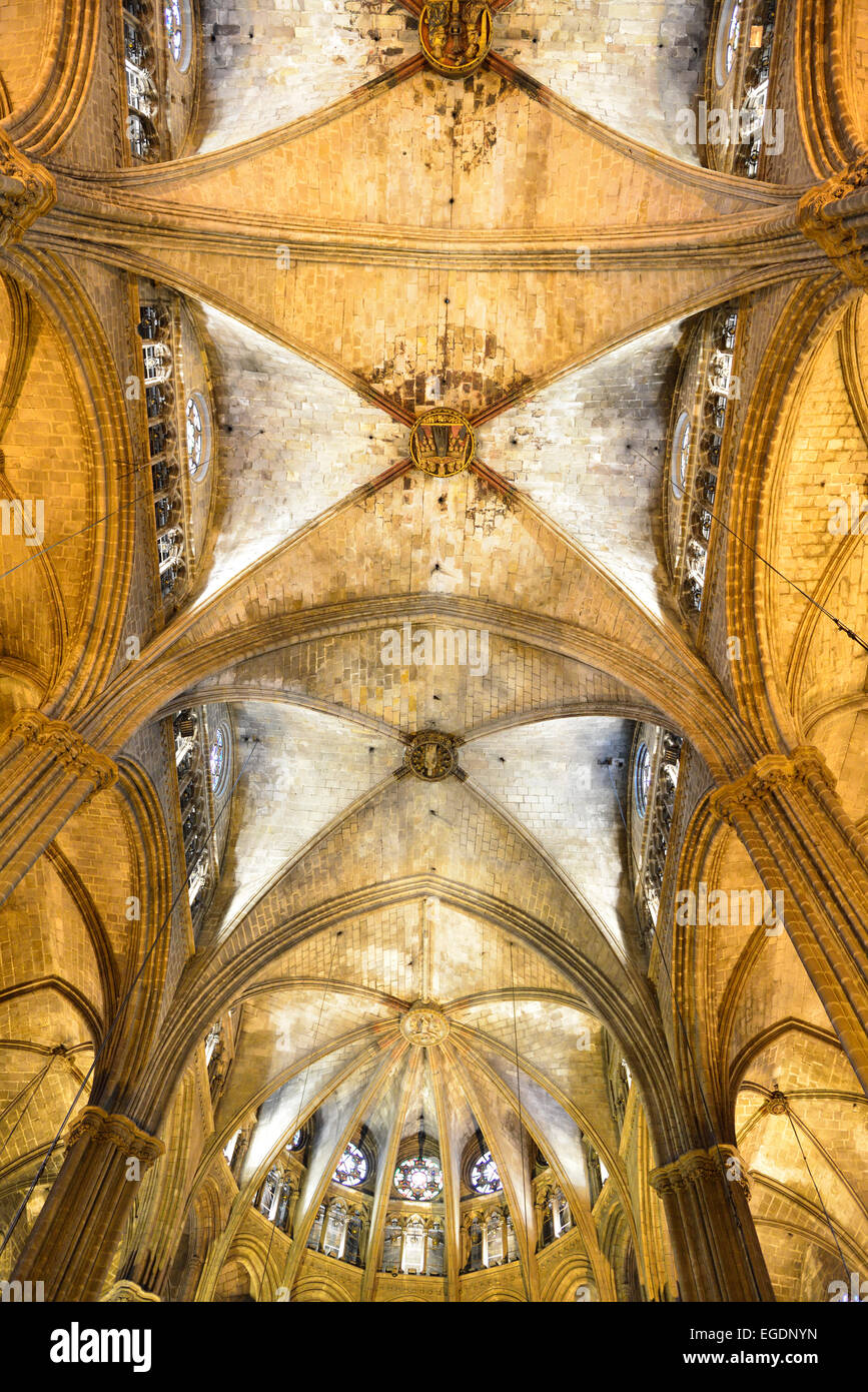 Catedral interior catedral hi-res stock photography and images - Alamy