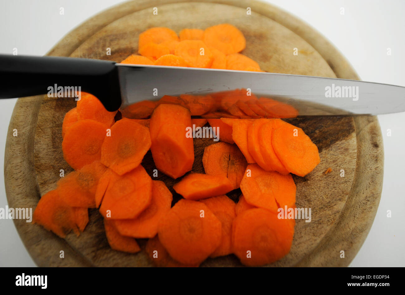 Chopping carrots hi-res stock photography and images - Alamy