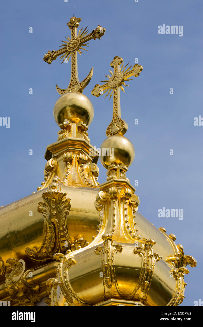 Golden towers hi-res stock photography and images - Alamy