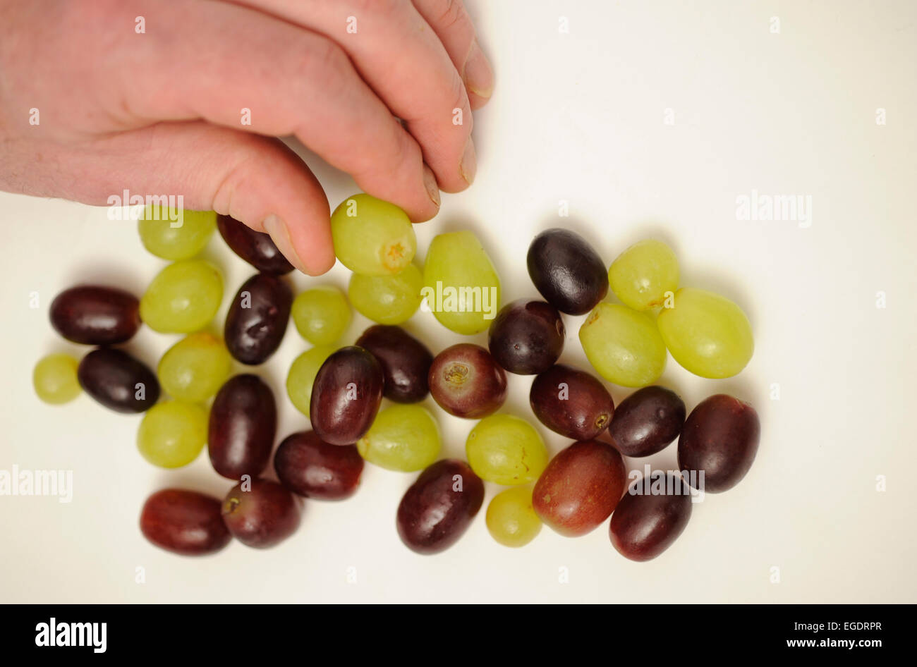 Seeded grapes hi-res stock photography and images - Alamy