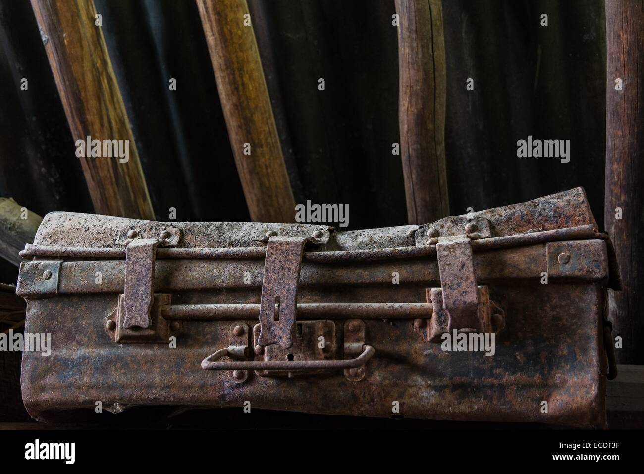 Vintage red leather briefcase hi-res stock photography and images - Alamy