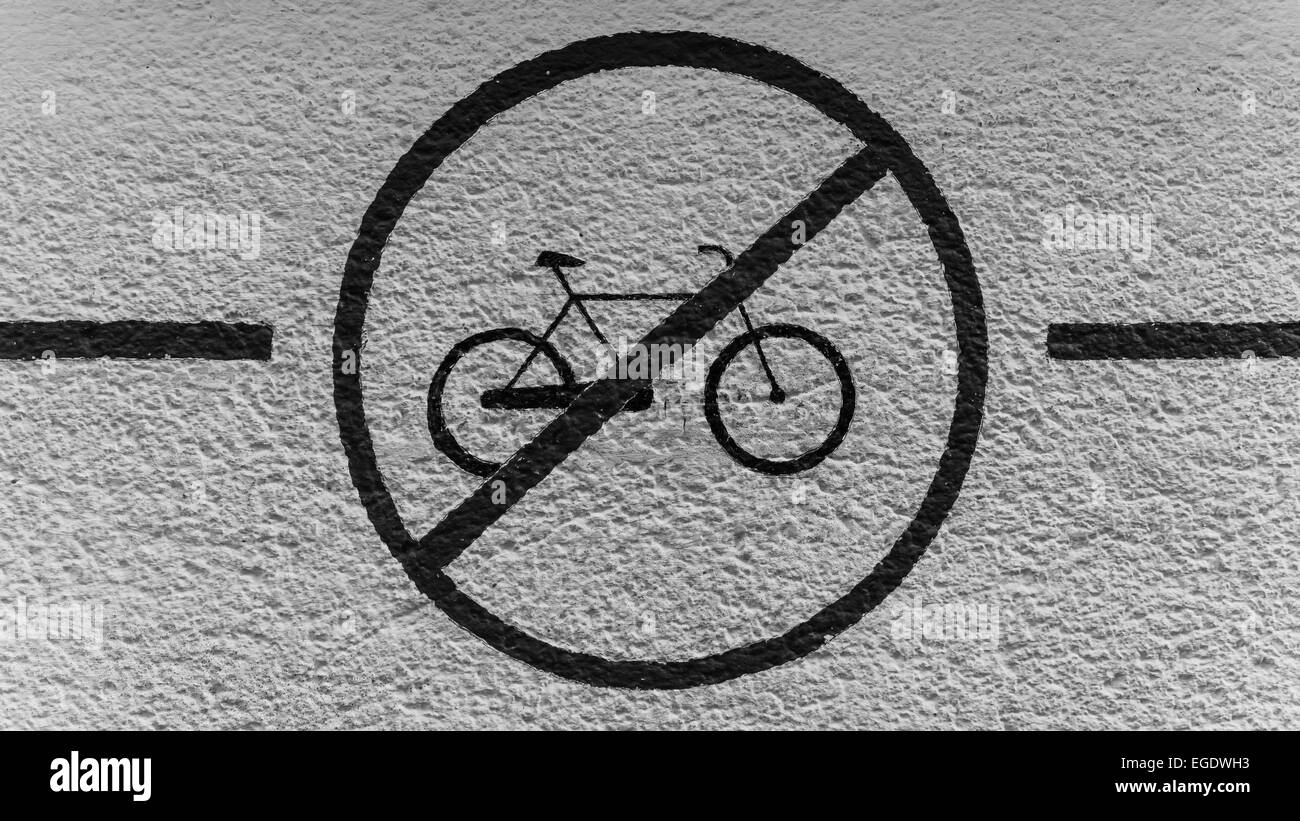 Cycling prohibited sign Black and White Stock Photos & Images - Alamy