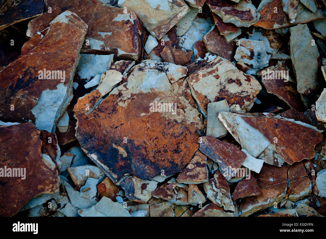 Pile of broken slate, abstract Stock Photo - Alamy