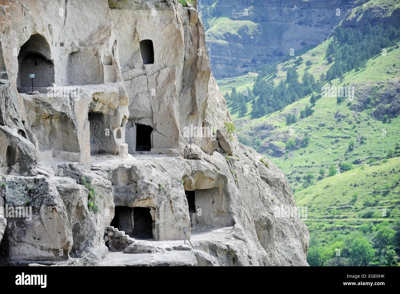 Ancient cave architecture hi-res stock photography and images - Alamy