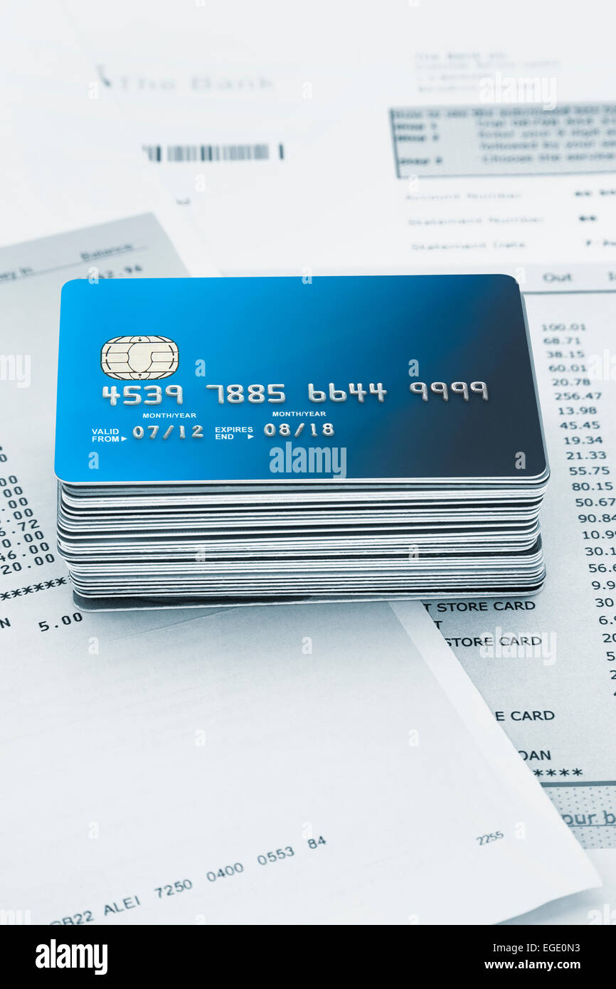 Pile of credit cards and bills hi-res stock photography and images - Alamy