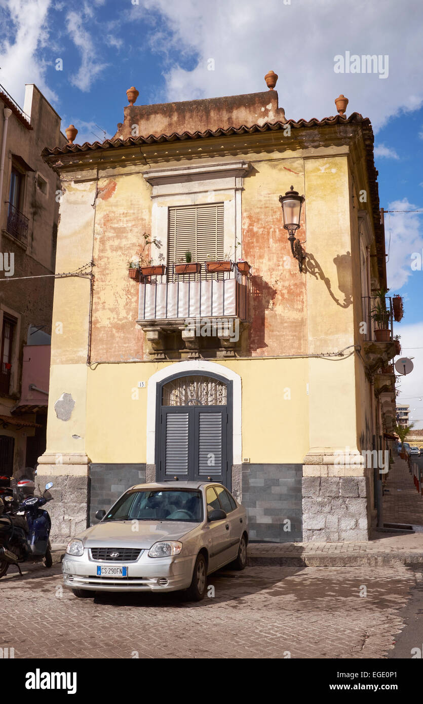 Streets of catania hi-res stock photography and images - Alamy