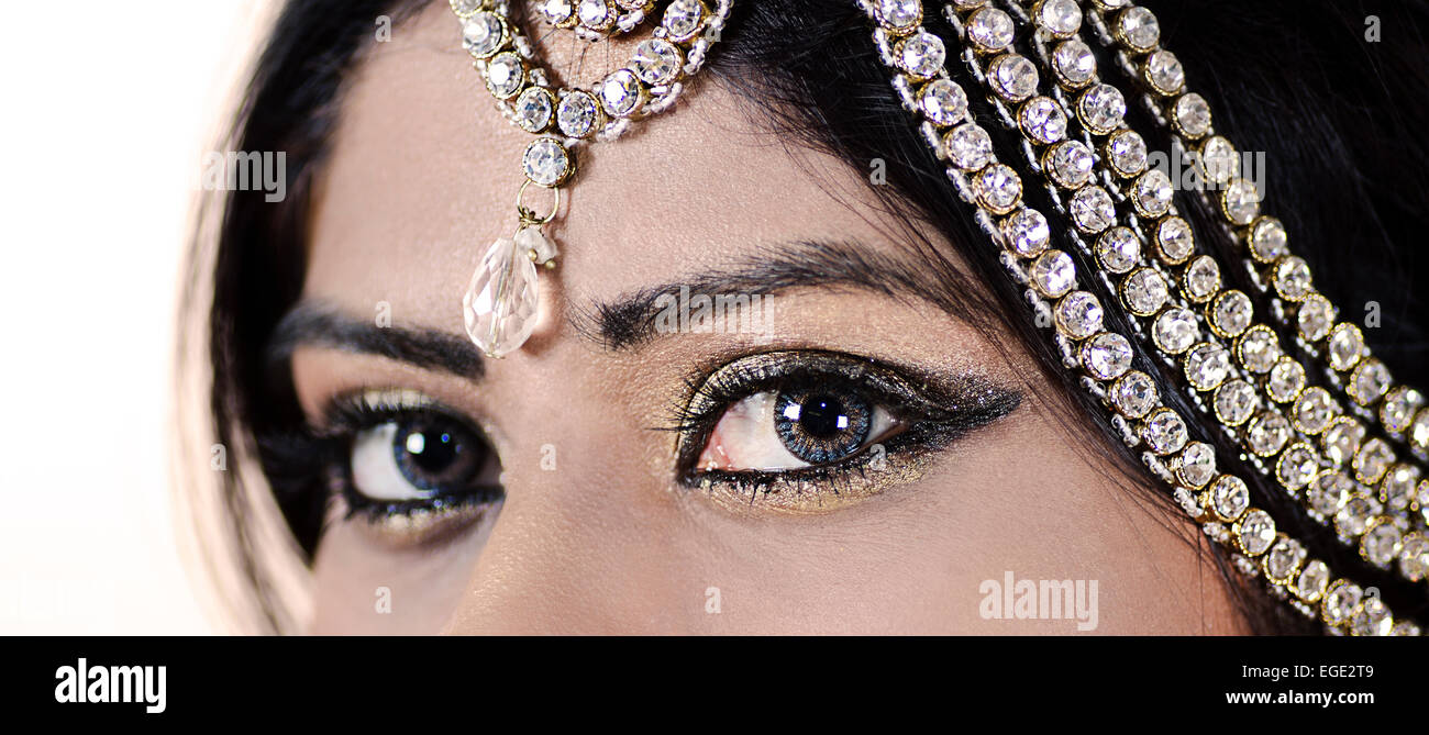 Pair of eyes hi-res stock photography and images - Alamy