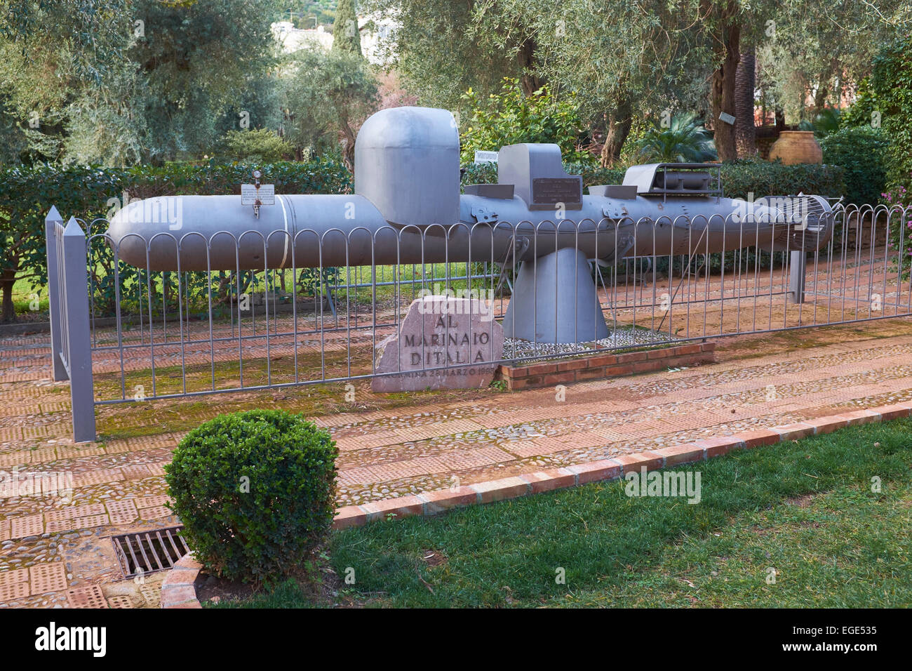 Mini Submarine monument in Taormina (Monumento al marinaio d'Italia ...