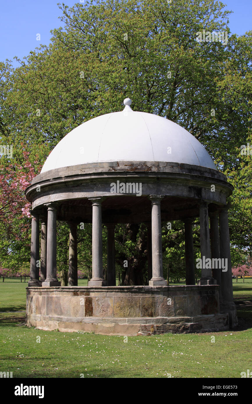 Harrogate tewit well hi-res stock photography and images - Alamy