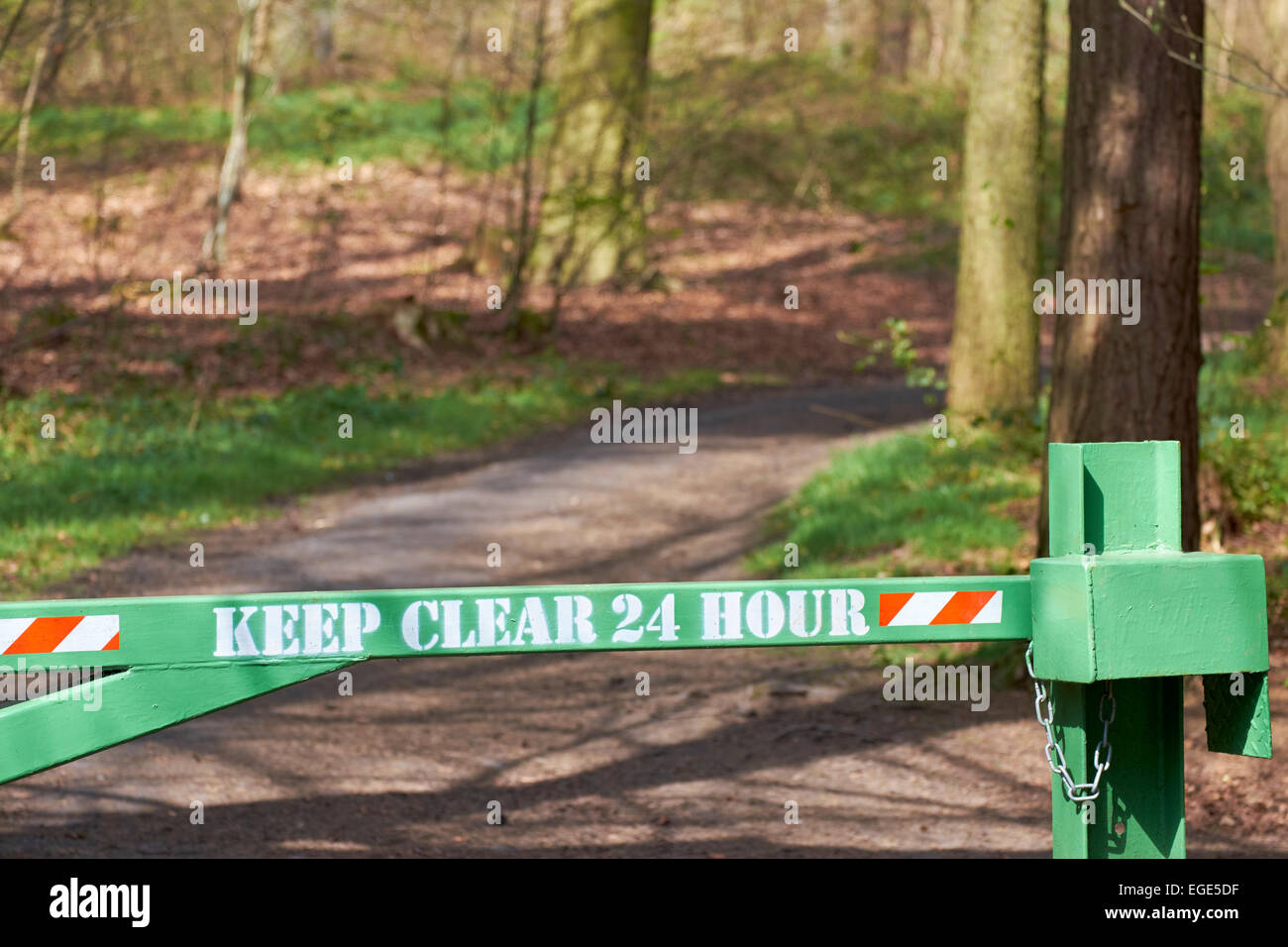 24 hour sign hi-res stock photography and images - Alamy