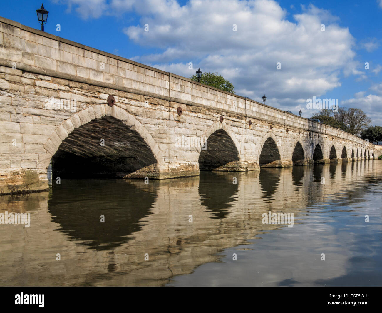 Clopton bridge stratford upon avon hi-res stock photography and images ...
