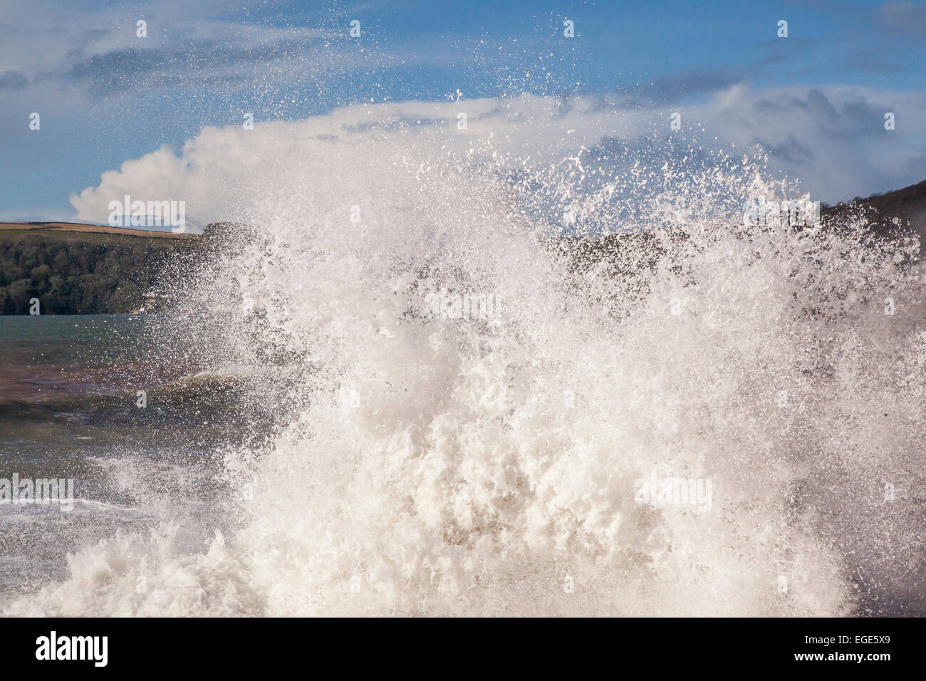 Spray foam hi-res stock photography and images - Alamy