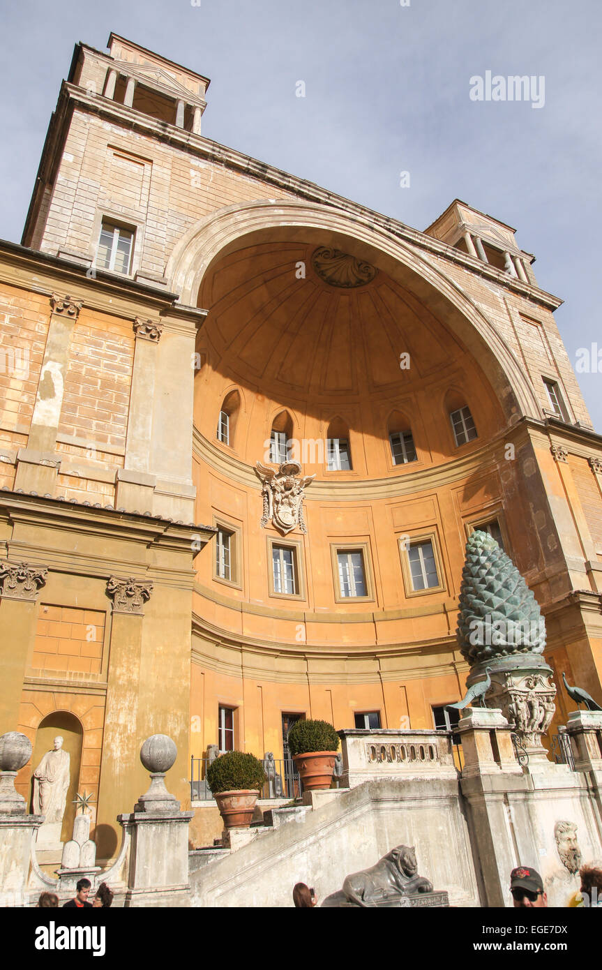 Vatican courtyard hi-res stock photography and images - Alamy