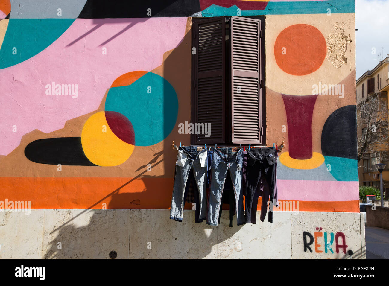 Worldwide famous urban artist Reka (Australia, 36) painting a wall in ...