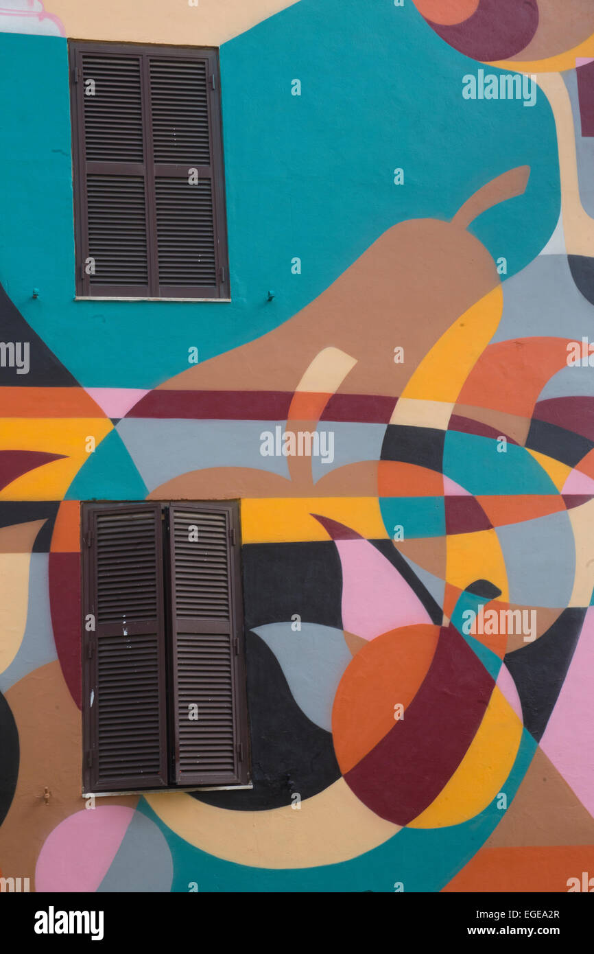Worldwide famous urban artist Reka (Australia, 36) painting a wall in ...