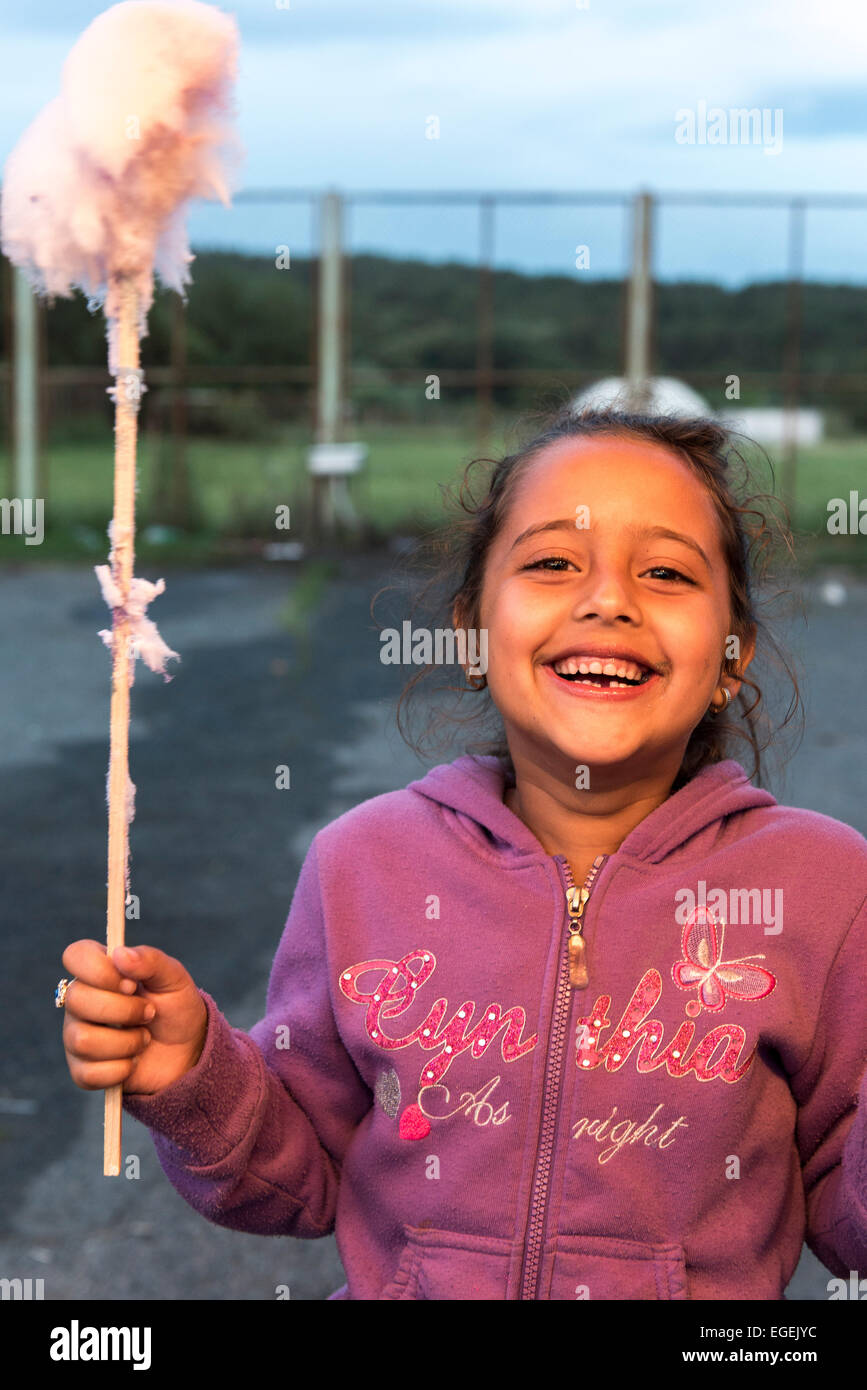 Candy floss girl hi-res stock photography and images - Alamy