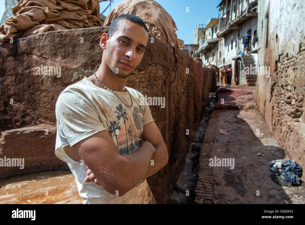 Tannery worker hi-res stock photography and images - Alamy