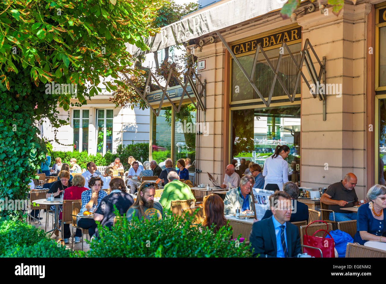 Bazar cafe hi-res stock photography and images - Alamy