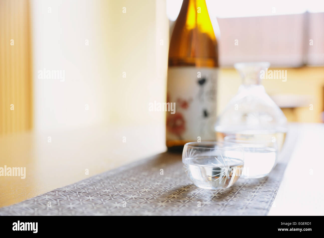 Japanese sake hi-res stock photography and images - Alamy