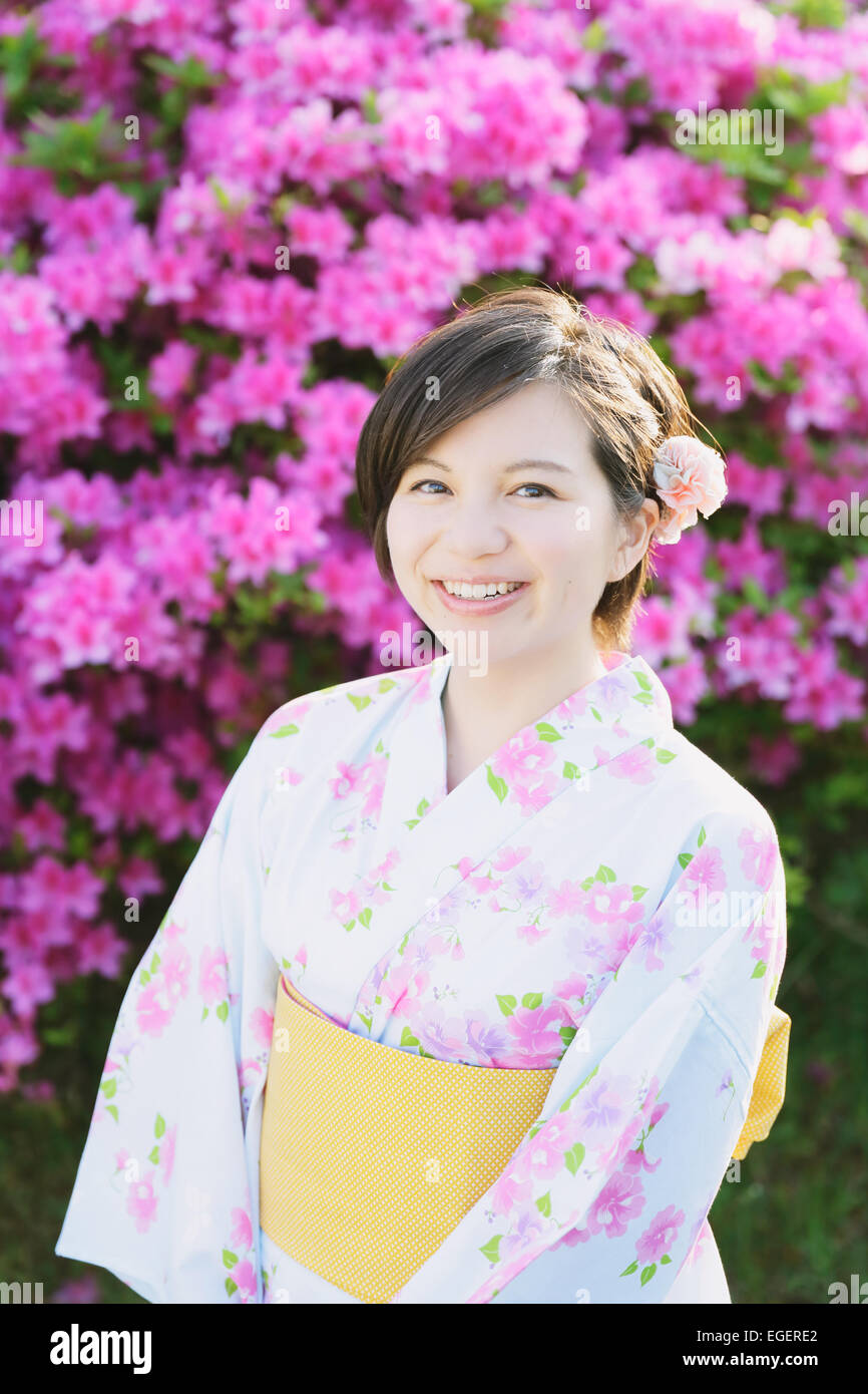 Young Japanese woman in a yukata Stock Photo - Alamy