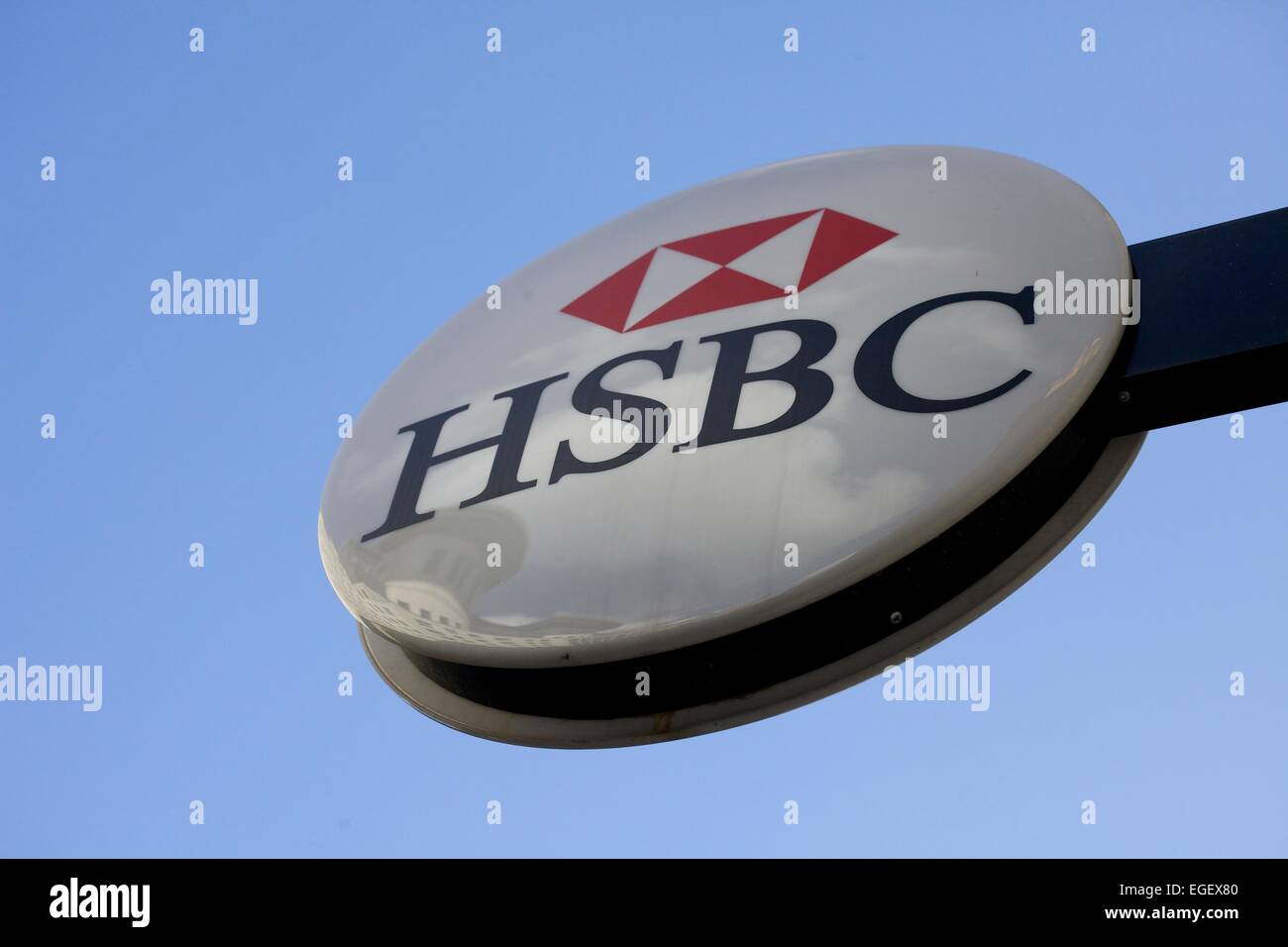 Hsbc symbol hi-res stock photography and images - Alamy