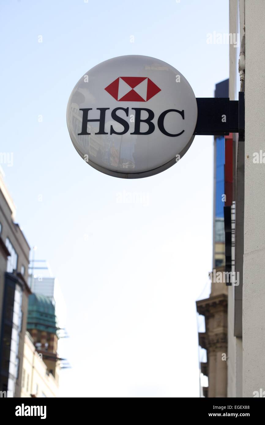 exterior shot of HSBC bank in Leeds city centre Stock Photo - Alamy