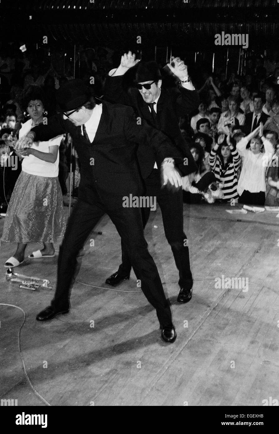 John sachs capital radio hi-res stock photography and images - Alamy