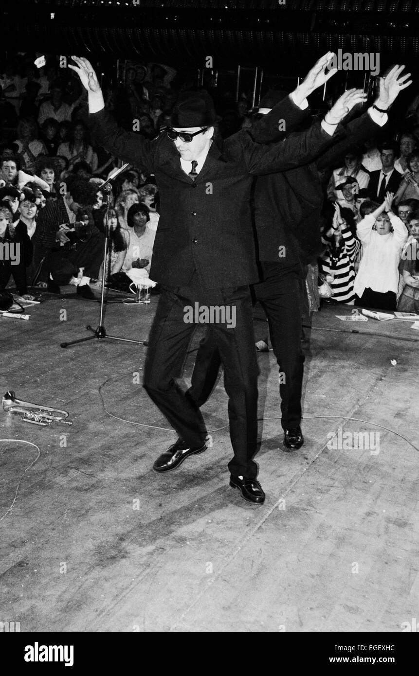 Jonathan ross Black and White Stock Photos & Images - Alamy