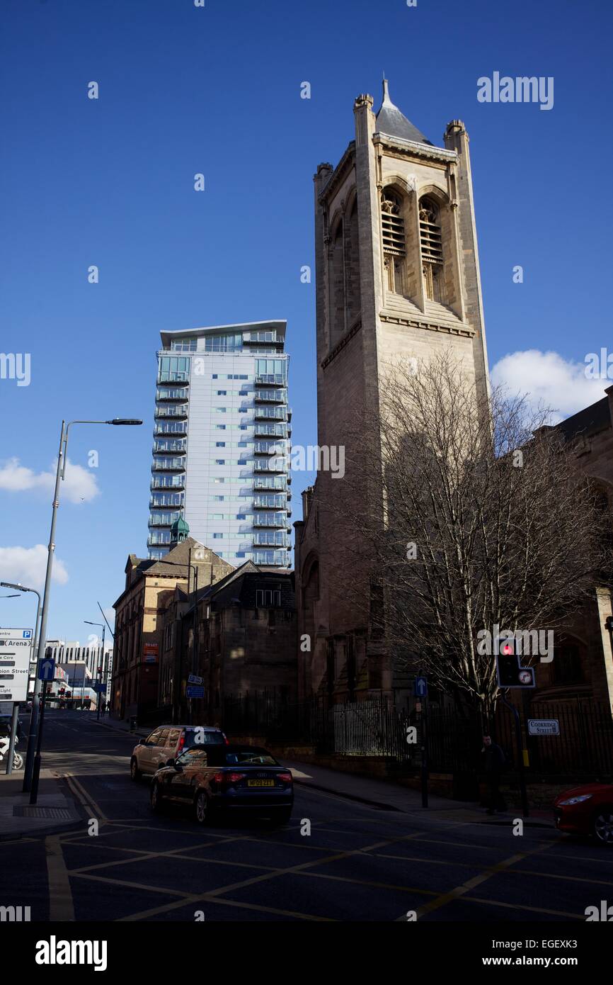 exterior shot of Leeds Cathedral Stock Photo - Alamy