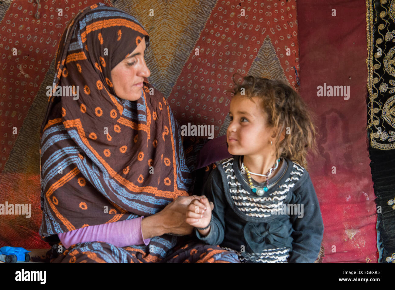 Berber Nomad Mother & Daughter Inside Tent, Tata Province Stock Photo - Alamy