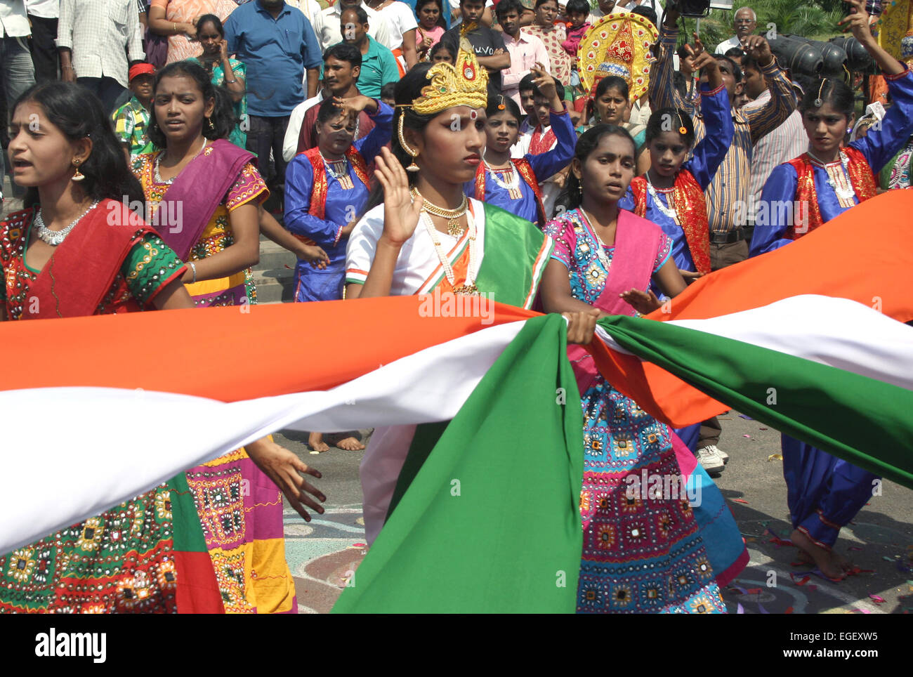 Dance forms of andhra pradesh hi-res stock photography and images - Alamy