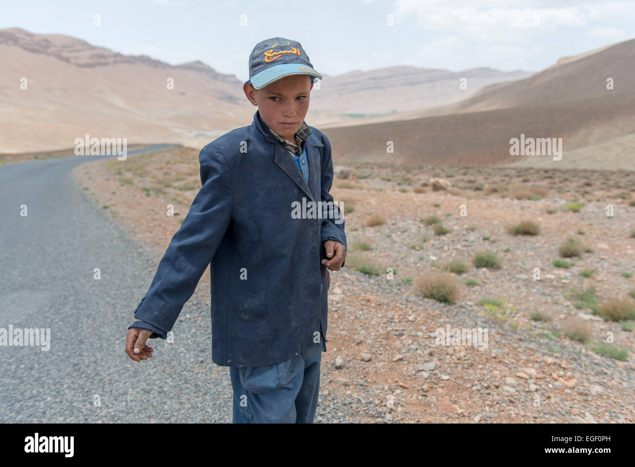 Berber Nomad Boy, Mountains Around Tinghir Stock Photo - Alamy
