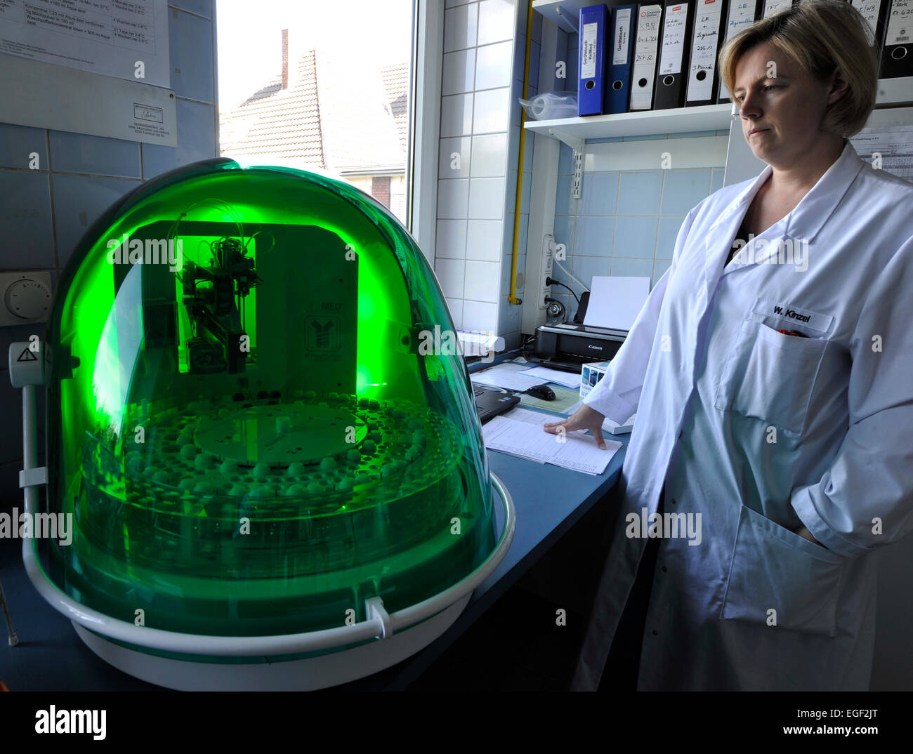 Modern technology in appliances and a conveyor belt enables the Hygiene ...