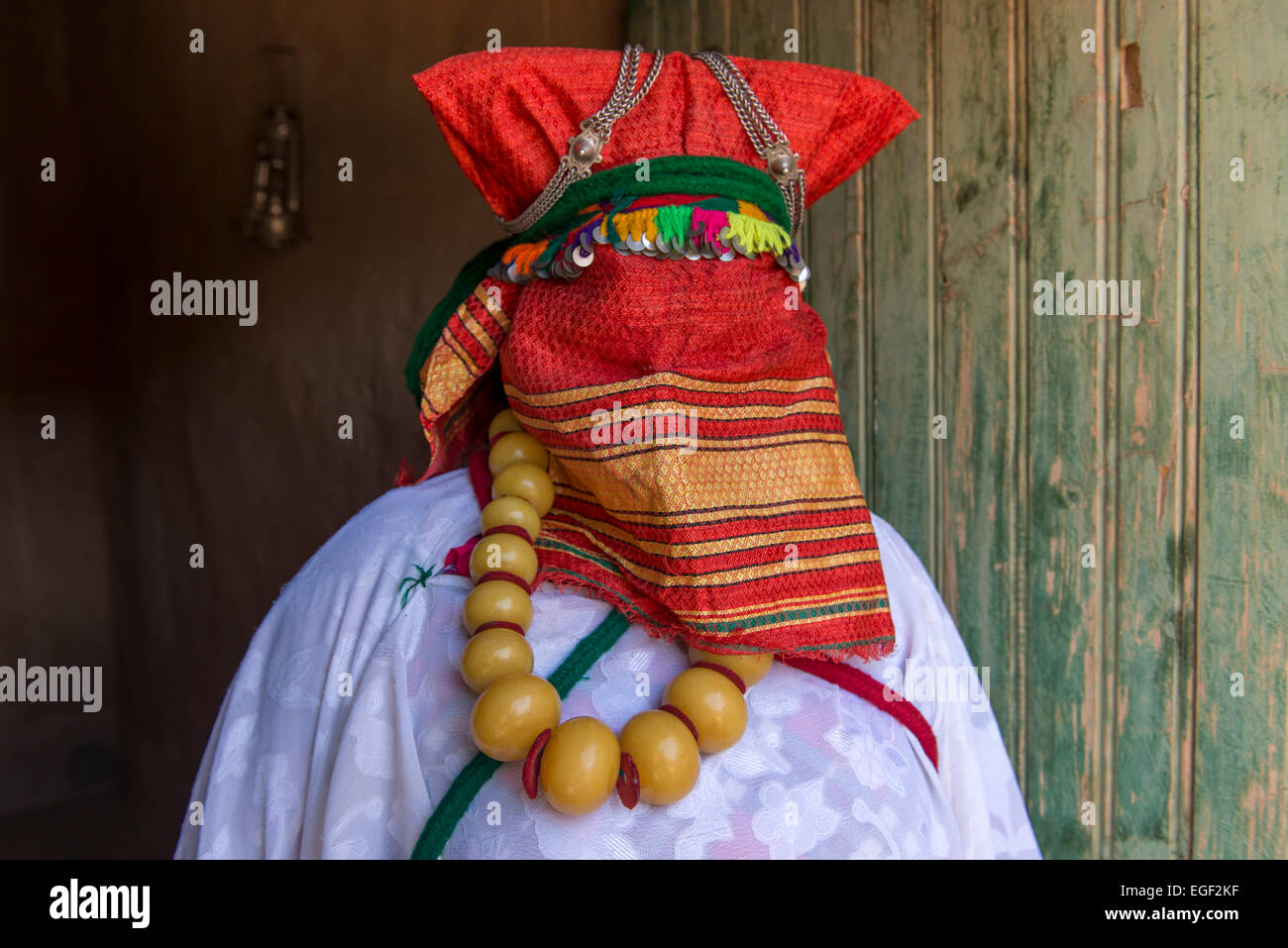 Aabrouk Bridal Dress, Ait Atta Tribe, Merzouga Stock Photo - Alamy