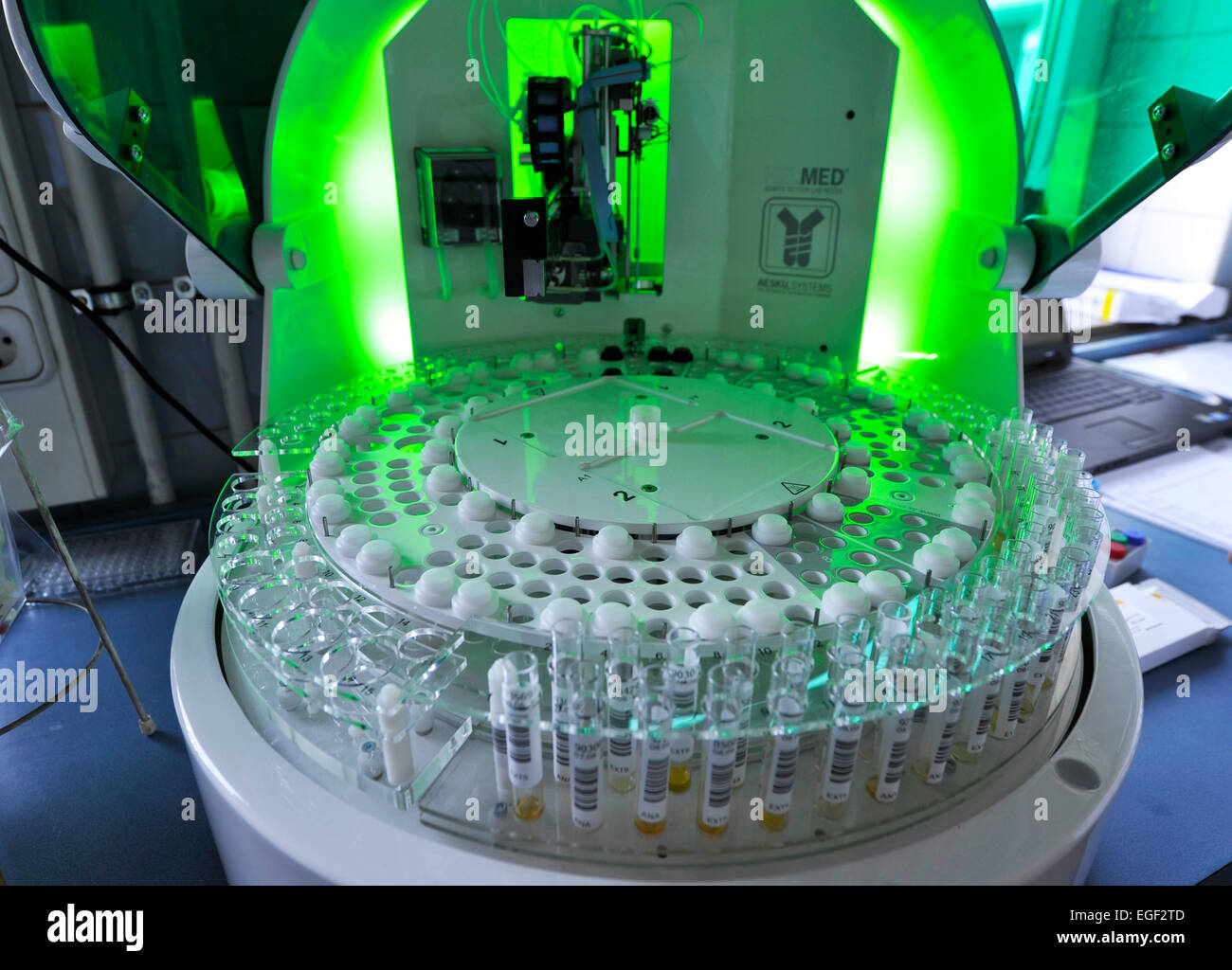 Modern technology in appliances and a conveyor belt enables the Hygiene ...