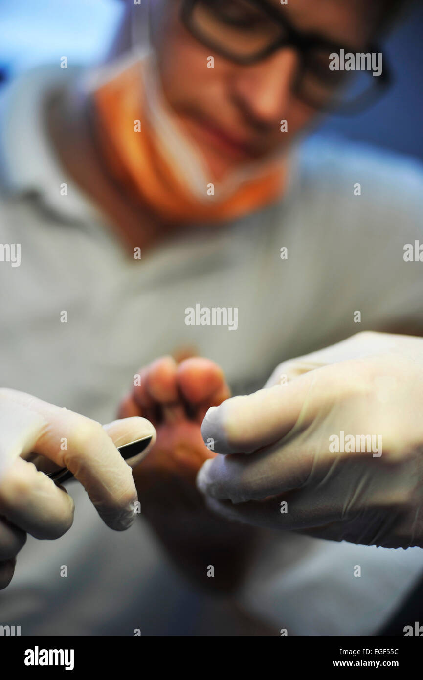 The podiatrist in his practice is an important assistant to the ...