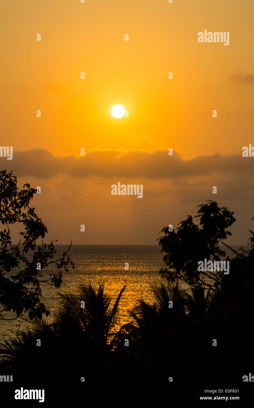 The sunsets on the Caribbean sea on the Colombian Coast Stock Photo - Alamy