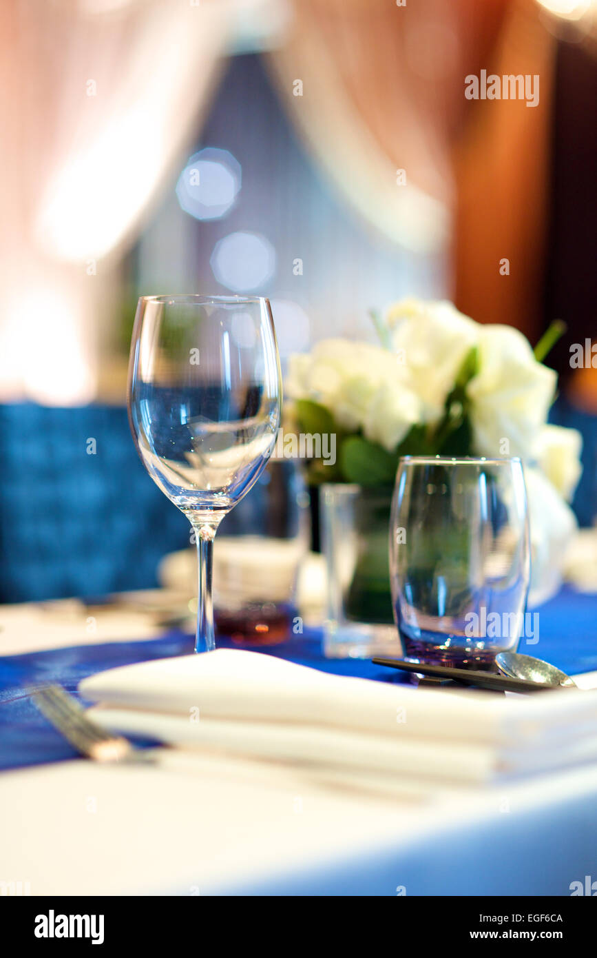Wedding dinner banquet table set up Stock Photo - Alamy