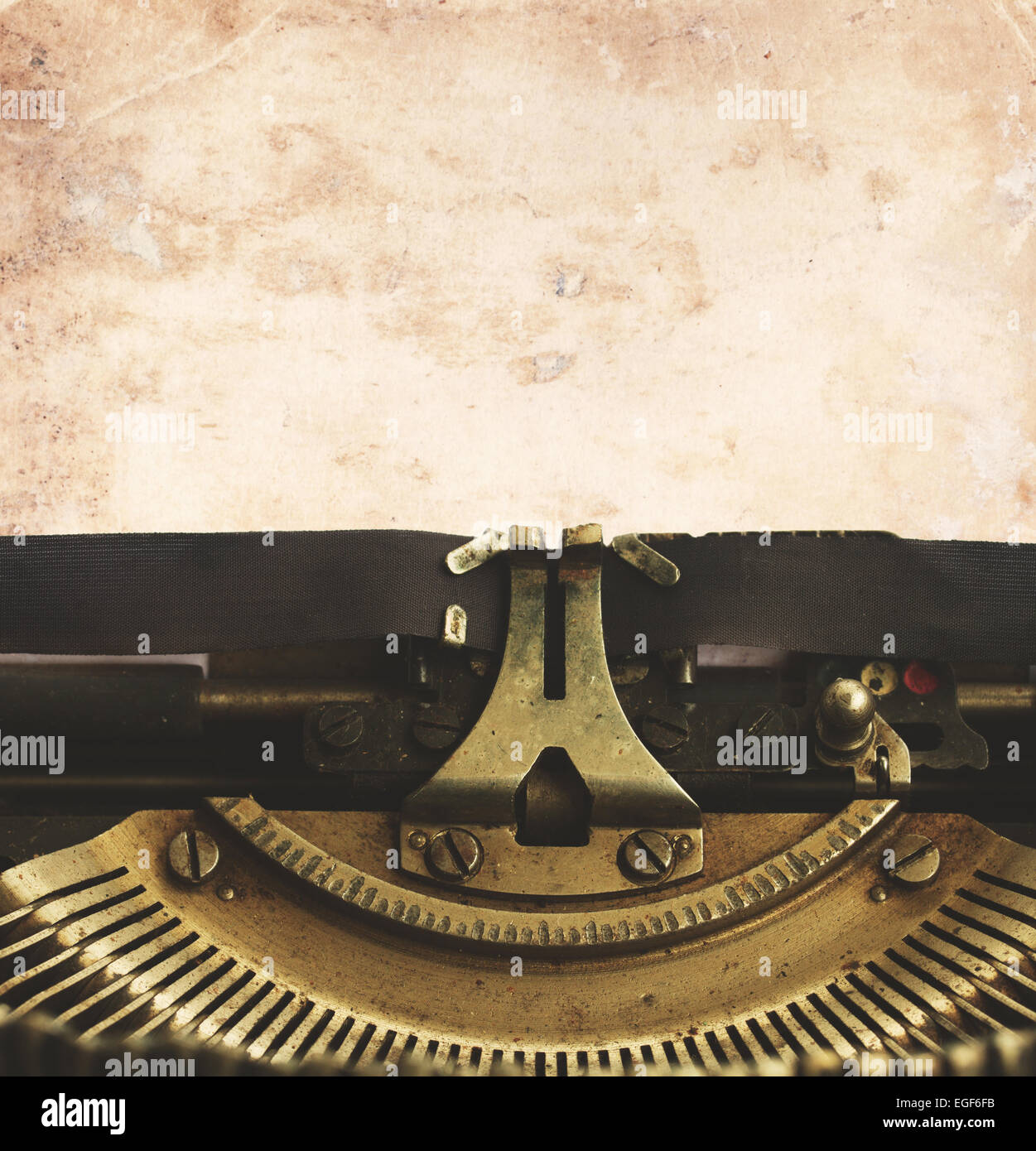 typewriter with blank page Stock Photo - Alamy