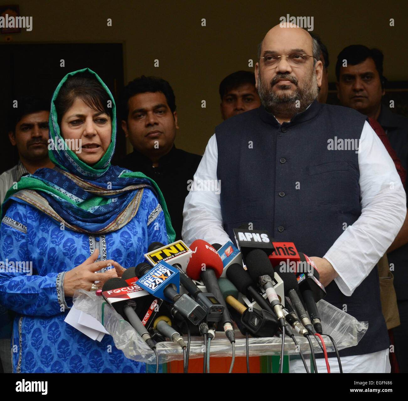 New Delhi, India. 24th Feb, 2015. Mehbooba Mufti (L), president of the ...